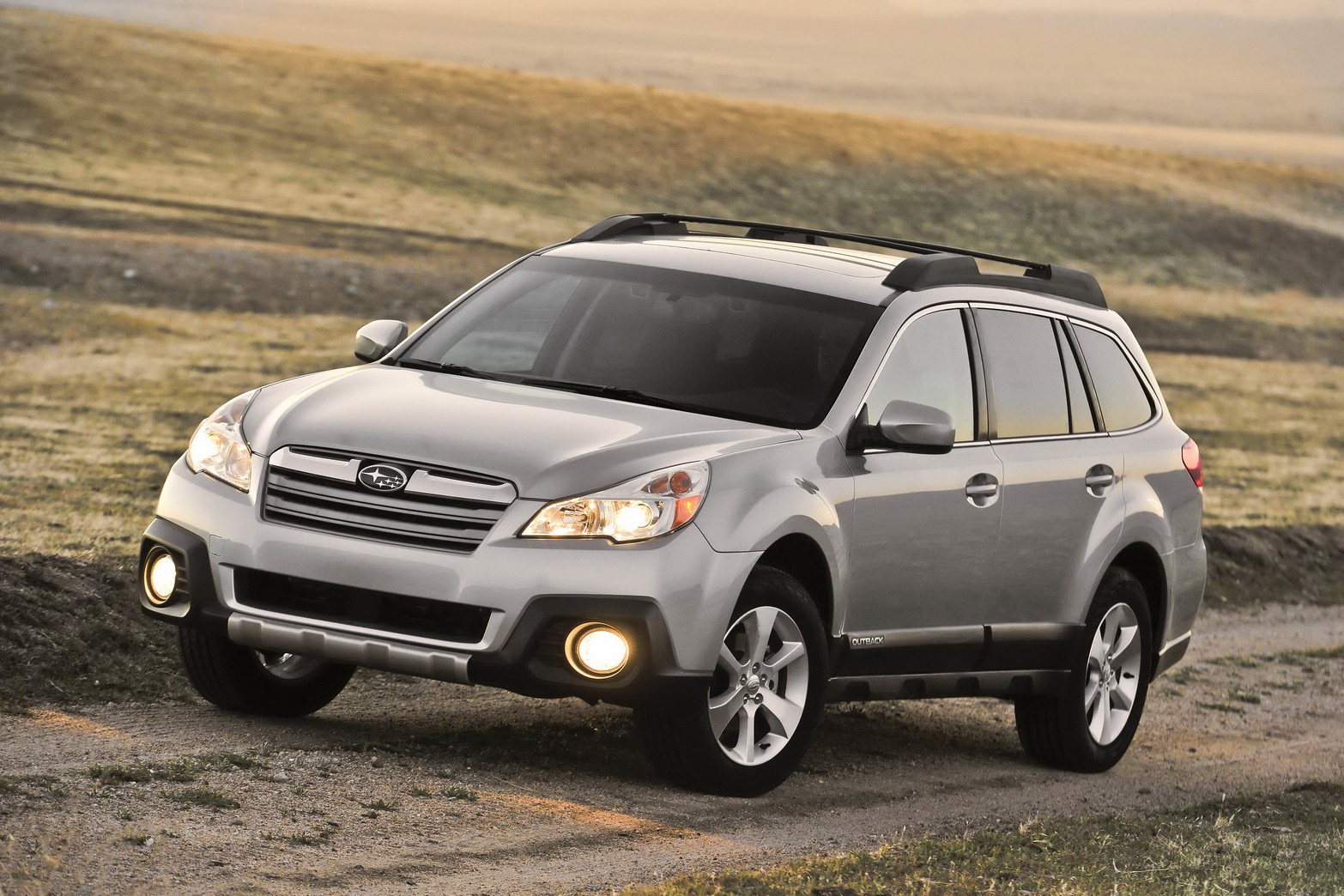 Subaru Outback Facelift 2012 - Subaru - Autopareri